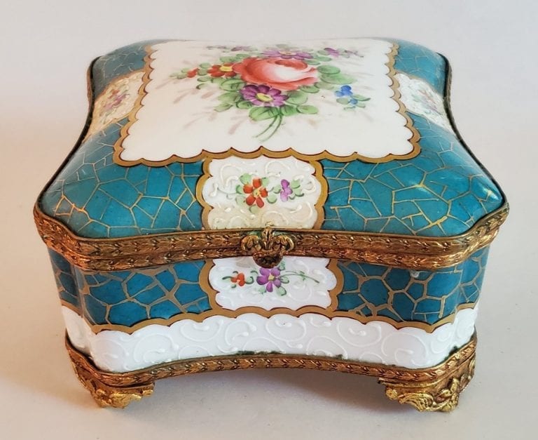 19C Samson Paris Porcelain Trinket Box – Rockwell Antiques Dallas